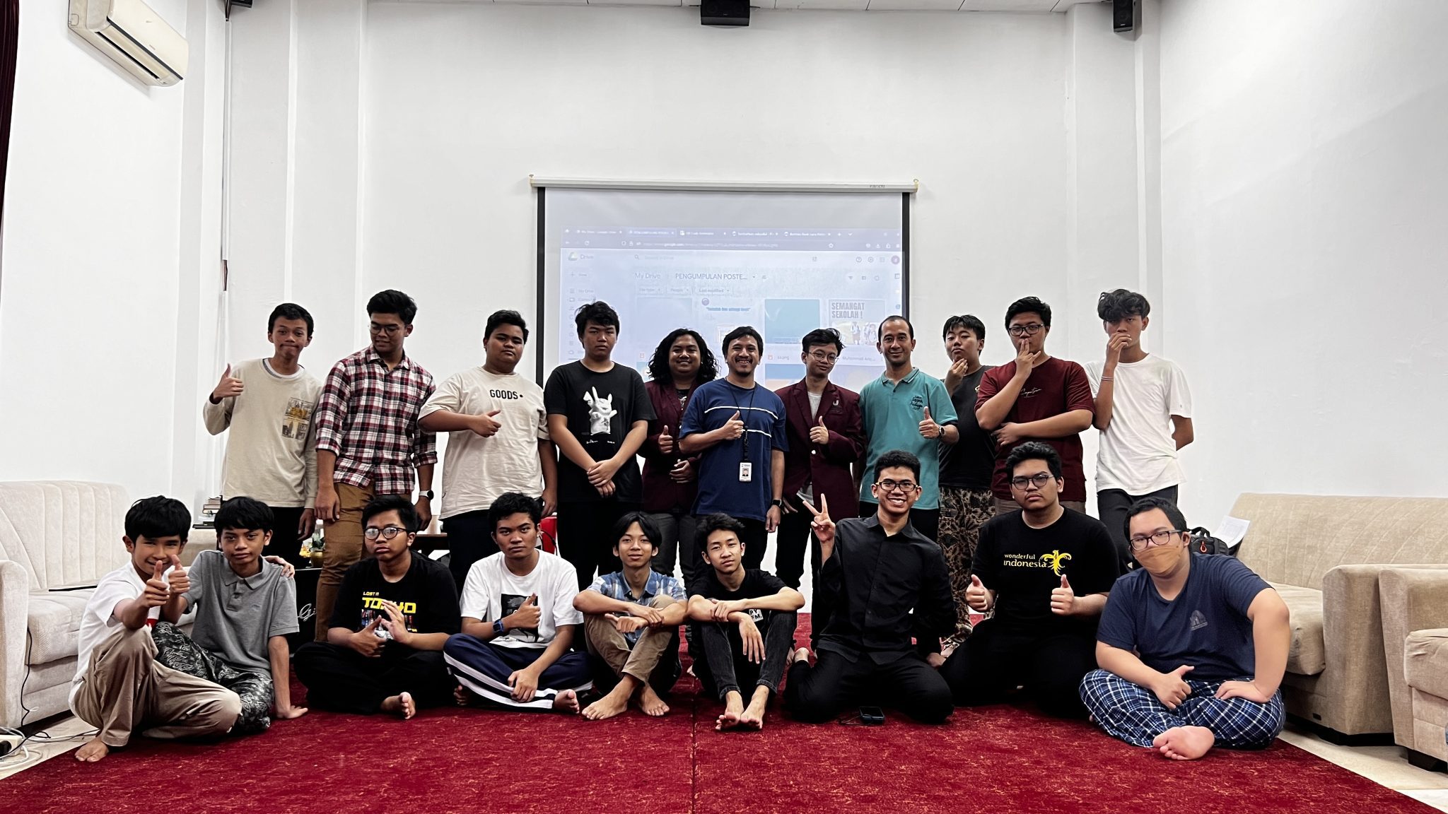 04 Jul Program Abdimas Seni Rupa “PELATIHAN PEMBUATAN KONTEN DIGITAL UNTUK MENDUKUNG DOKUMENTASI ...